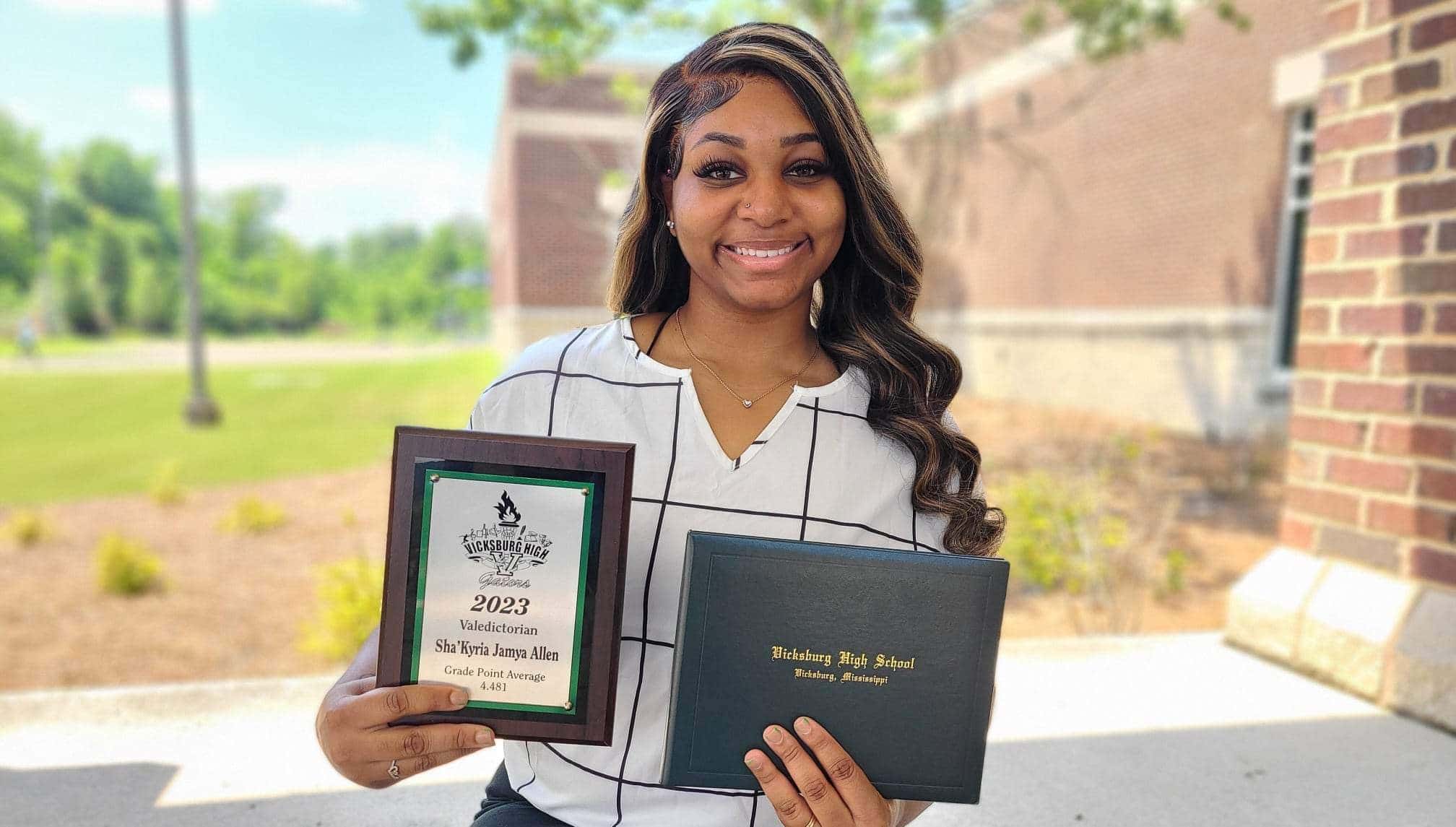 Meet the valedictorian: Sha’Kyria Allen of Vicksburg High School ...