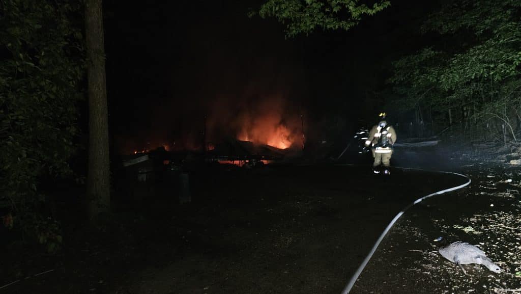 Explosion and fire claim trailer off Jeff Davis - Vicksburg Daily News